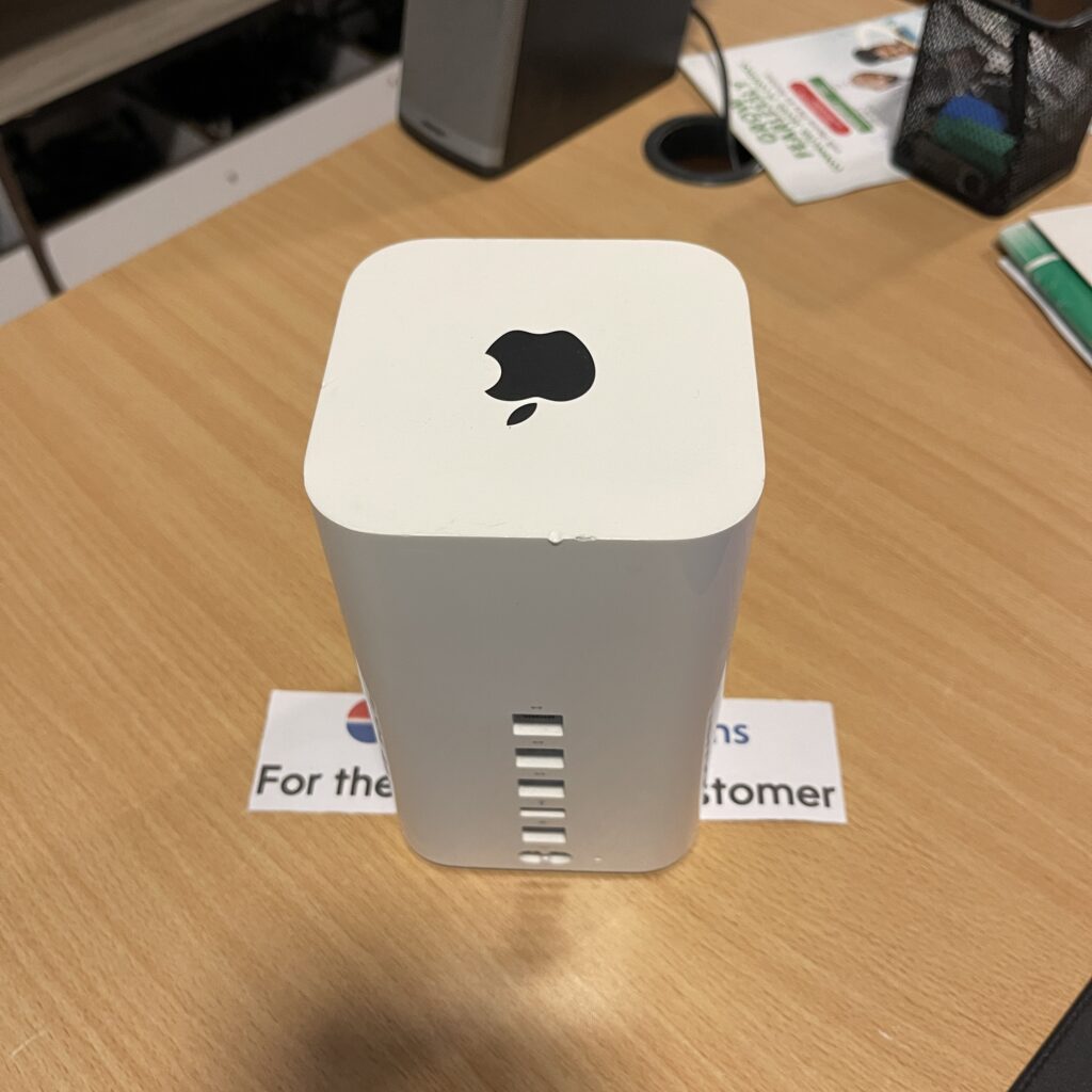 Apple Airport Extreme A1521 - Qubit ICT Solutions Kenya
